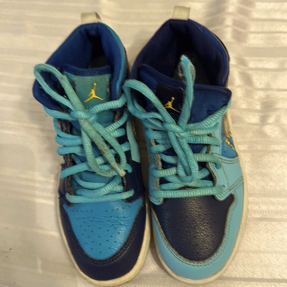 Jordan | Shoes | Nike Air Jordan Mid Fly Ps 13c | Poshmark